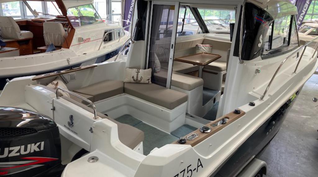 Beneteau Antares 7.8 - berlinboot.de